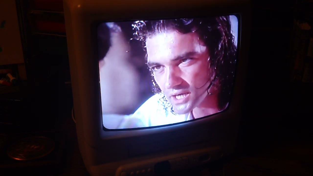 Opening Up To The Stars Fell On Henrietta 1996 VHS - YouTube