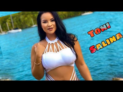 Toni Salina  | Curvy Model | plus size model | sinueuse | modelo curvilíneo