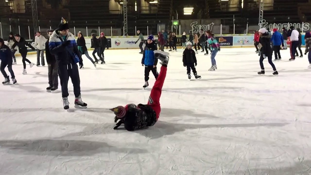windmill with skates on ice - YouTube