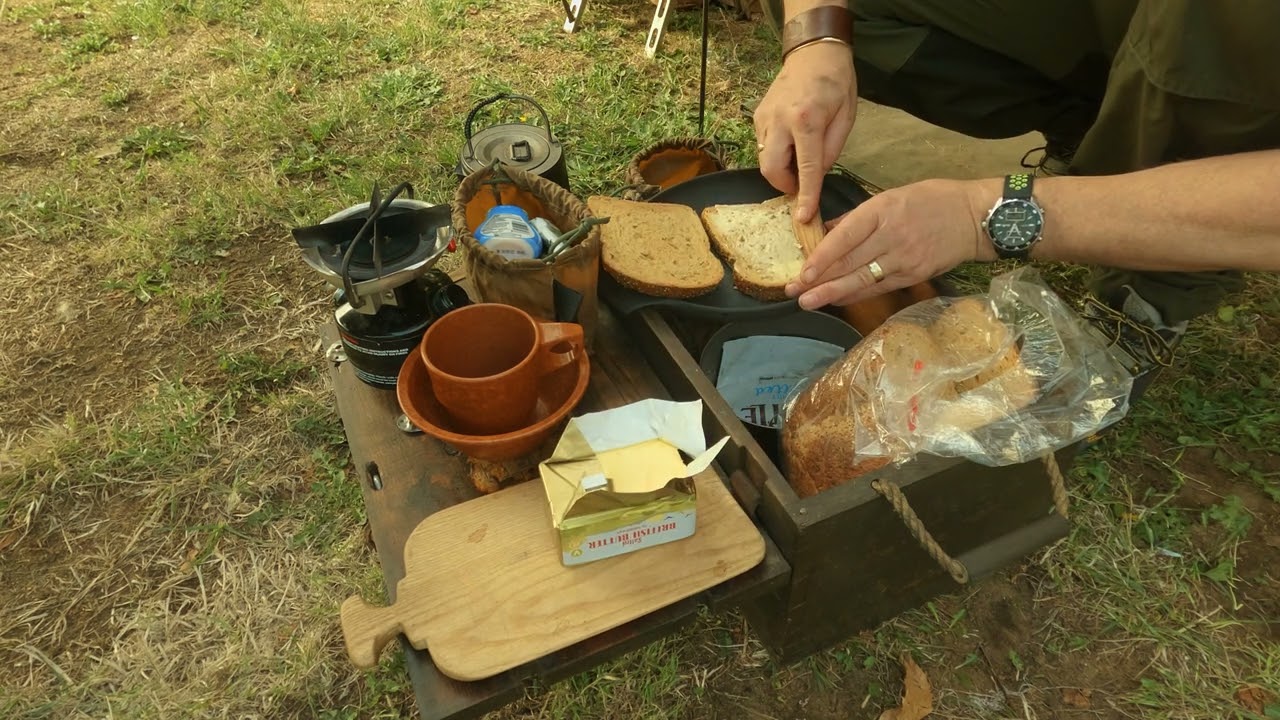 Solo Land Rover Camp, upside down egg on toast, cook box and Coffee ...