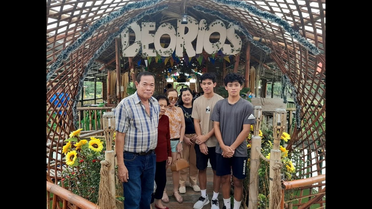 Lunch at DeoRios in Dumangas, Iloilo / #dailyvlog - YouTube