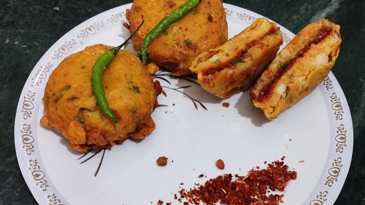 Ulta vada pav recipe || famous street food || must try recipe# ...