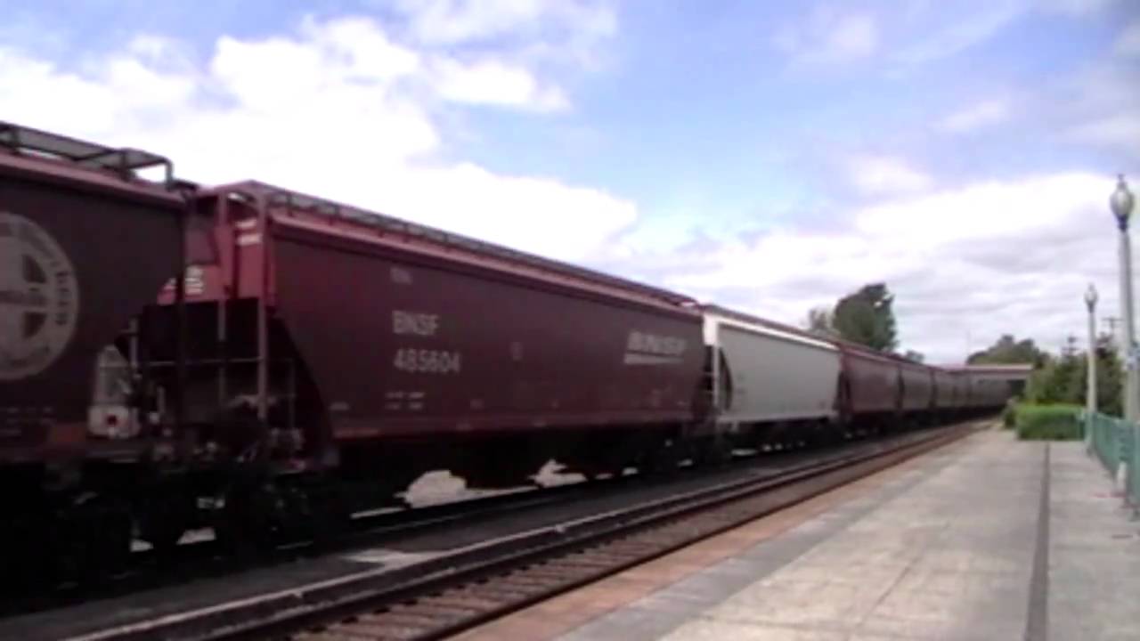 BNSF #774 W/ an Empty Grain Train - YouTube
