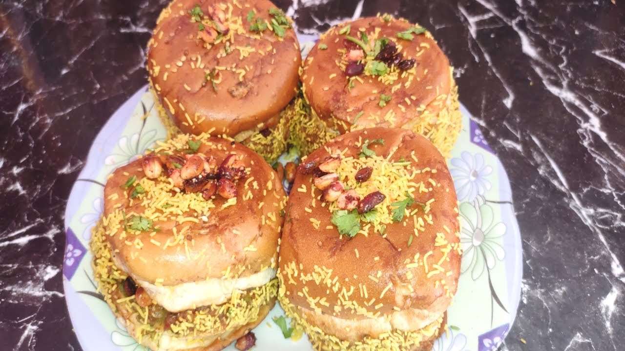 Kacchi Dabeli Recipe |Street Style Kacchi Dabeli Recipe with Masala and ...