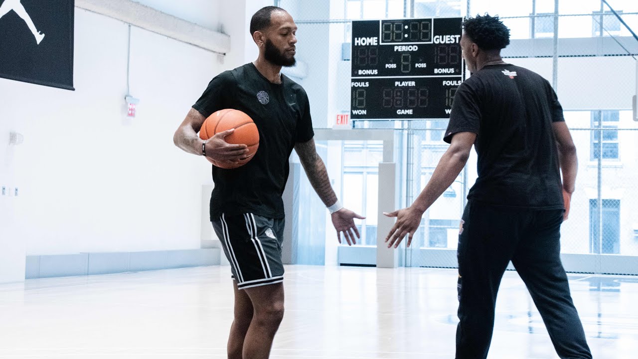 6’9 Forward Malik Miller at a Private Pro Workout inside NIKE HQ NYC ...