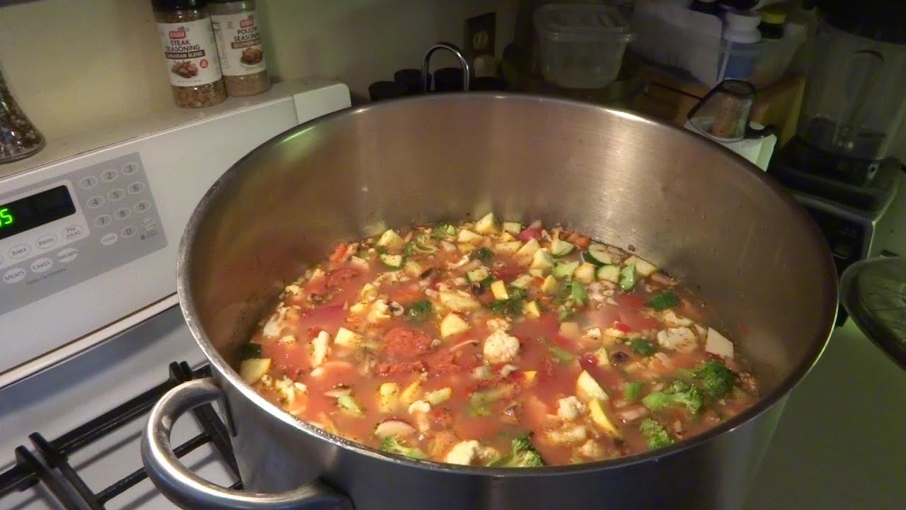 CHICKEN VEGETABLE SOUP WORKING MANS STYLE - YouTube
