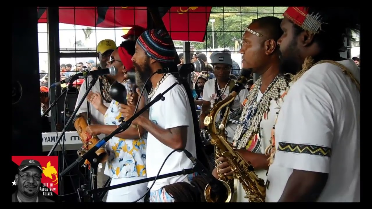 Spangane Gane by the Sanguma Band - YouTube