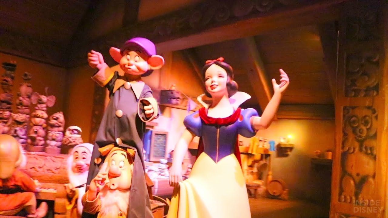 NEW Snow White’s Enchanted Wish 2021 at Disneyland Park! - Full Ride ...
