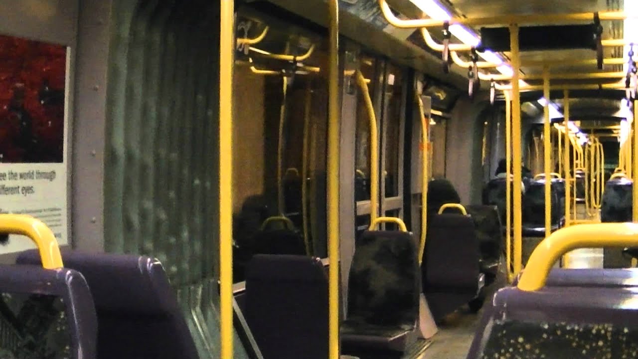 Dublin Luas (Tram) 11/10/2011 HD - YouTube