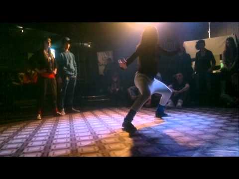 funk you ~ dancehall~  (Deea vs Kitty) 2011
