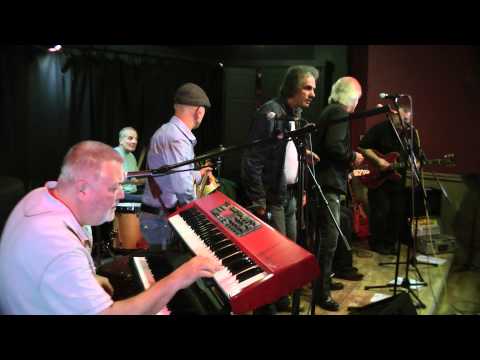 The Barcodes - Everything Or Nothing - feat: Paul Cox