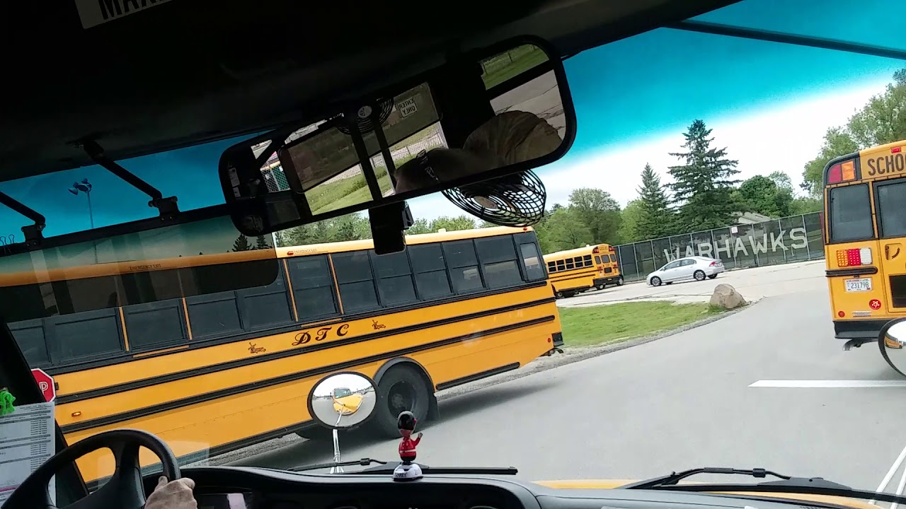 A Short Ride On A 2016 C2 Bus 526 | May 28 - YouTube