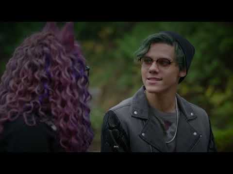 Trust — Monster High Miia Harris & Case Walker (Acústica) - YouTube