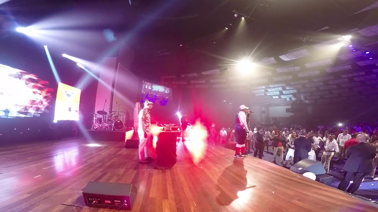 DJ EMRAN LIVE AT ABC MOTOR END OF YEAR PARTY 2018 - YouTube