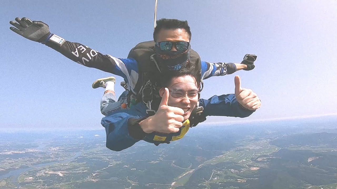 [국내 스카이다이빙 체험] 이번 주말 특별한 추억을 만들어보자! SKYDIVE KOREA - YouTube