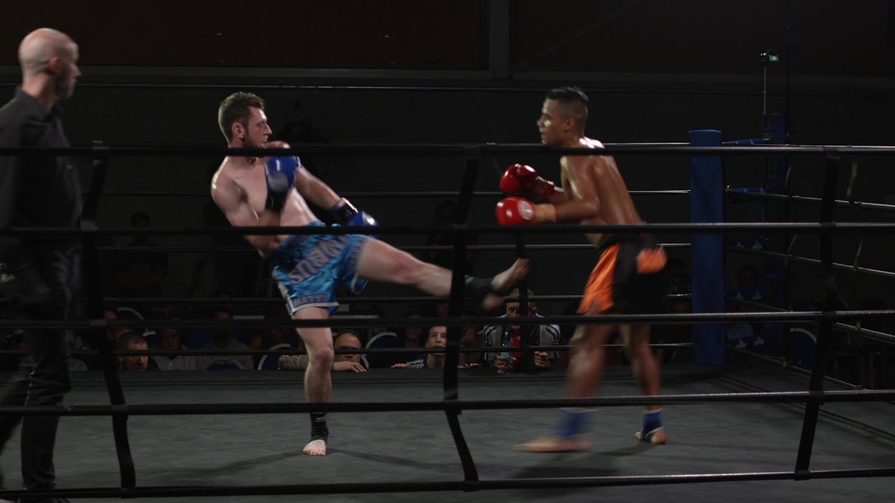 Capital Punishment 45 - Fight 11 - Zair Hussain vs Matt Croxford - YouTube