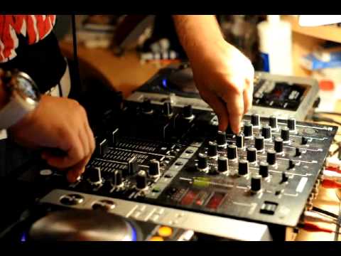Dj Blaise homemade bootleg - YouTube