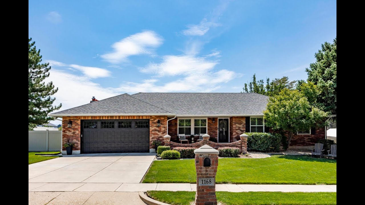 Pristine Brick Rambler Boasting Charm and Curb Appeal - YouTube