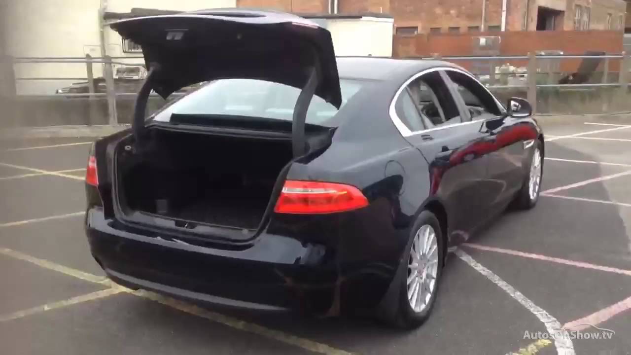JAGUAR XE PRESTIGE BLACK 2016 - YouTube