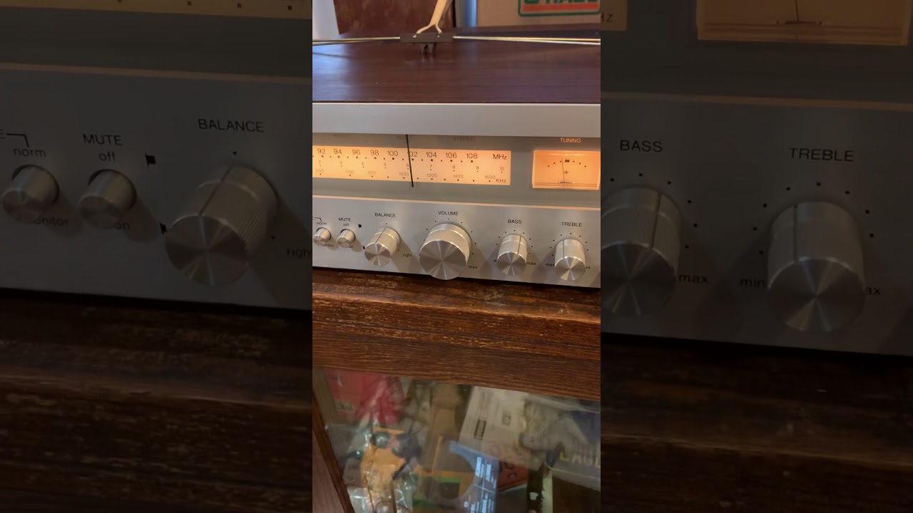 Vintage Scott R-326 AM / FM Stereo Receiver - YouTube