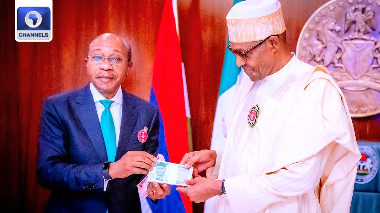 President Buhari Unveils Redesigned Naira Notes - YouTube
