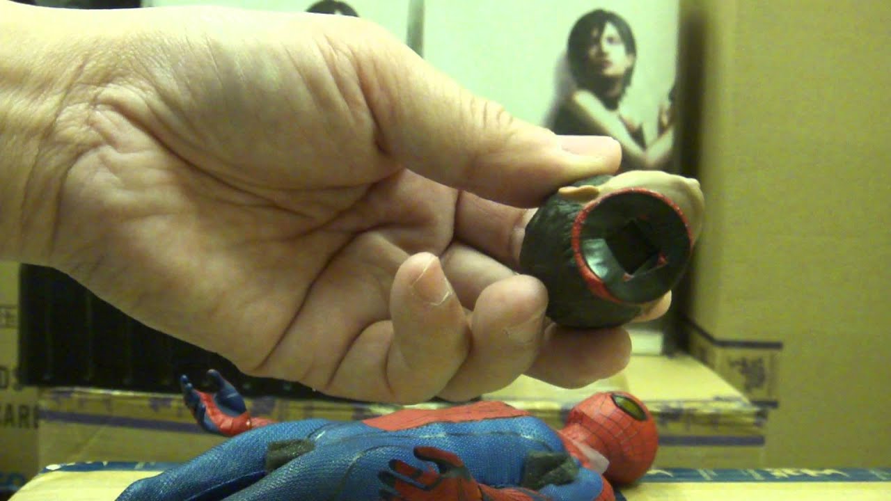 Hot Toys 1/6 Scale Amazing Spiderman Action Figure In Stock Now - YouTube