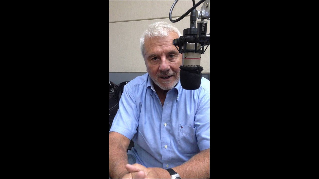 Fernando Bravo y el Día Mundial de la Radio - YouTube