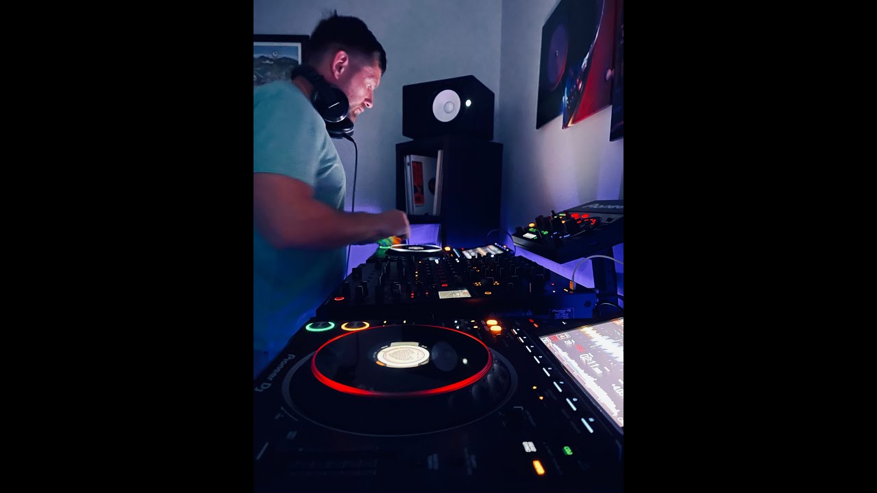 Zhenya M - Disco, Jackin House Mix July 8th' 22, Pioneer CDJ 3000, DJM ...