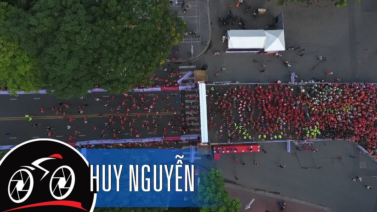 MARATHON TECHCOMBANK ONE RUN ONE CITY 2017 - YouTube