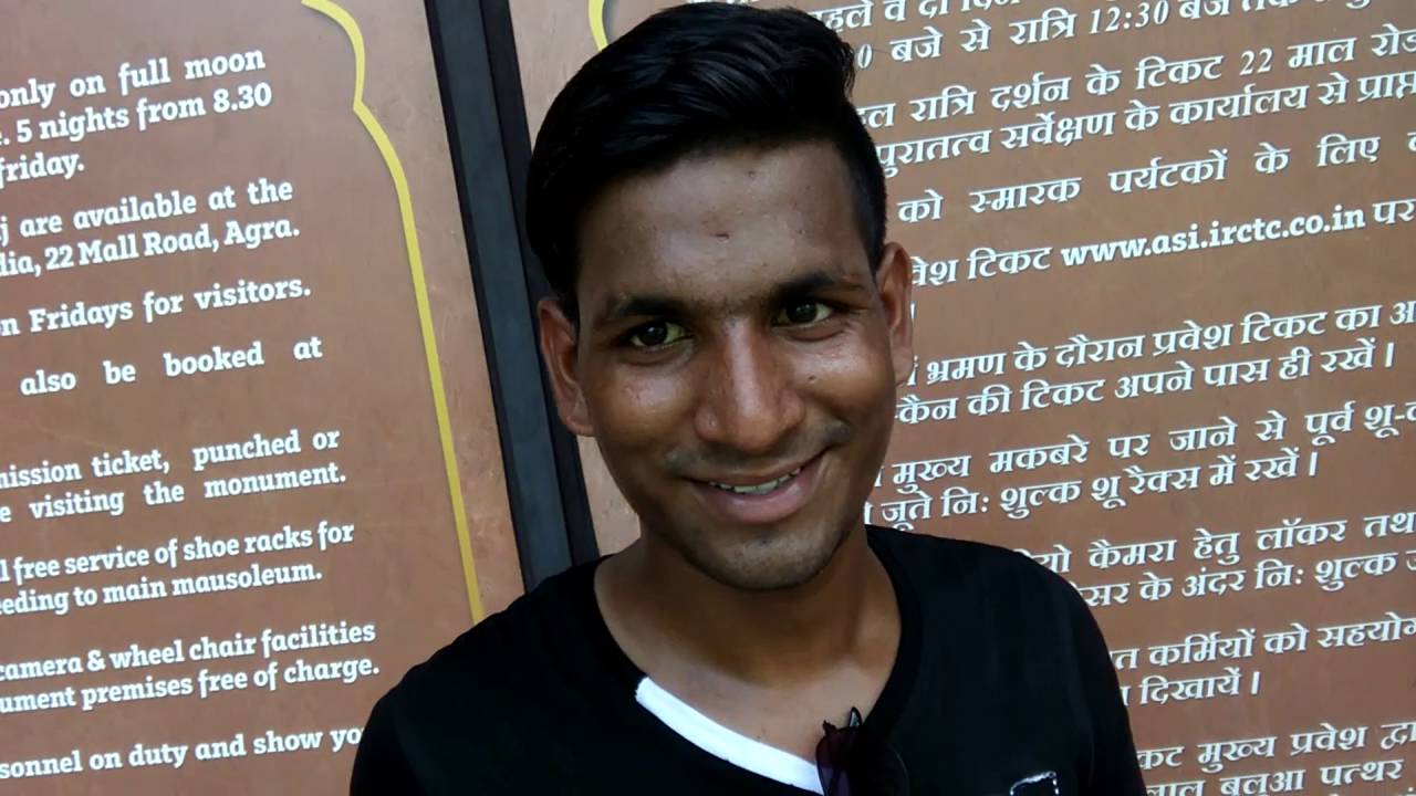 actor neeraj kumar visiting taj mahal 2 - YouTube