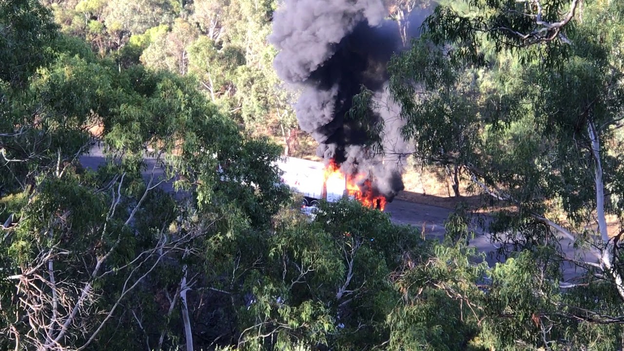 Truck Fire On South Eastern Freeway - Adelaide South Australia 06/04 ...