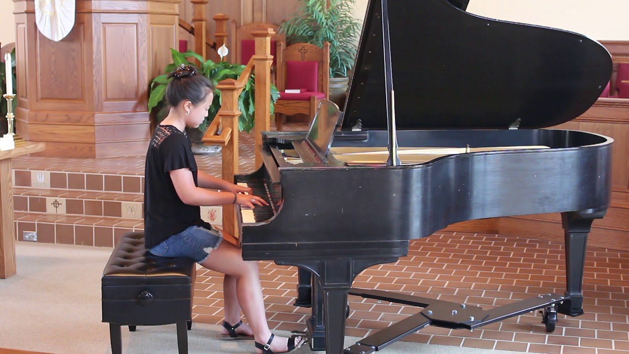 Lydia Akin playing The Juggler by Kern - YouTube