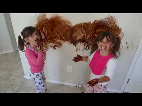 Bad Baby Twins - Real Life Food Fight, Kate vs Lilly & Bubble Bath Explosion!!!