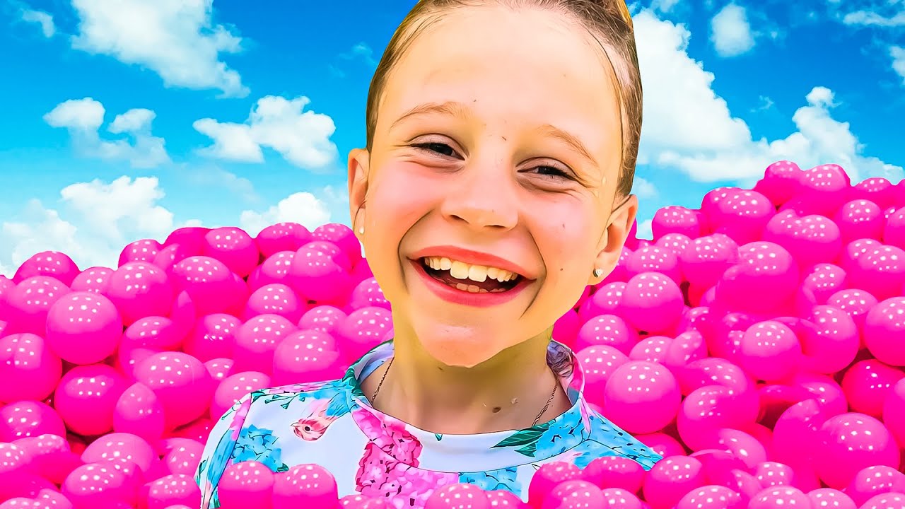 Nastya e sua de volta à escola na terceira série - YouTube