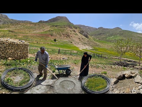 Göçebe hayatının en zor günü | Dağlarda su temin etmek ve ev inşa etmek😱🏔🛖