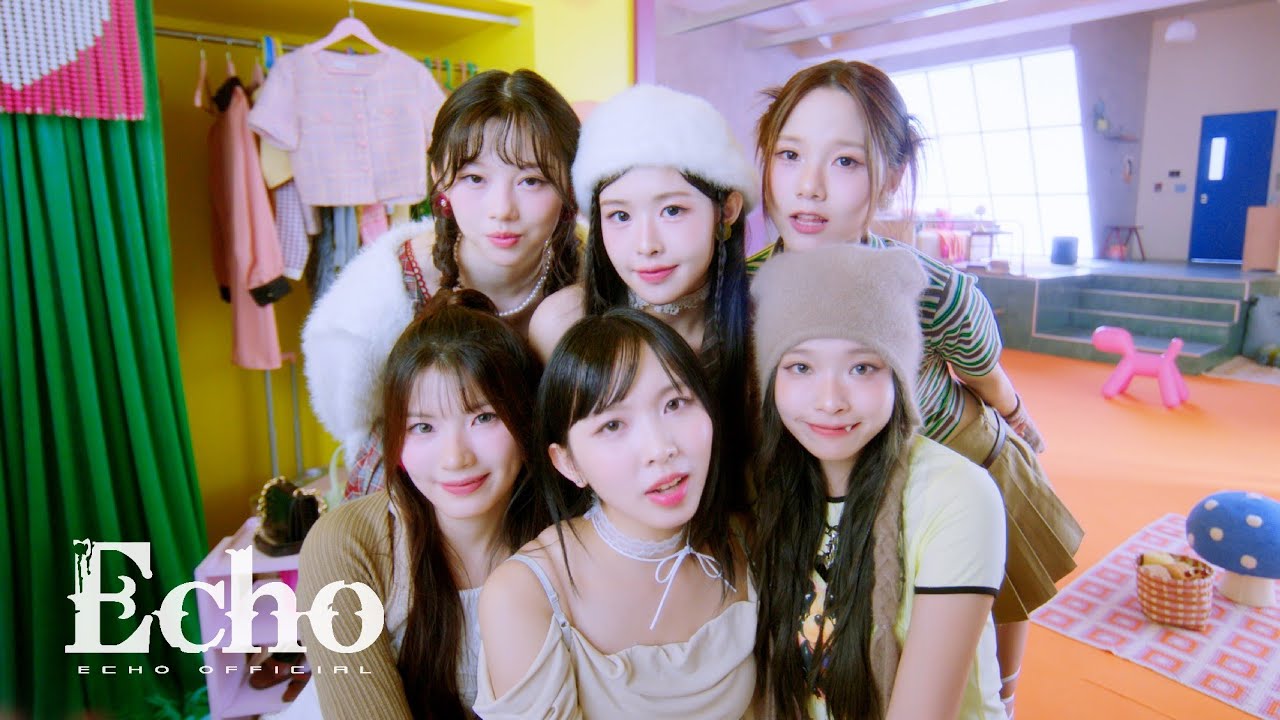 SMORZ - 'I want you to' Official M/V