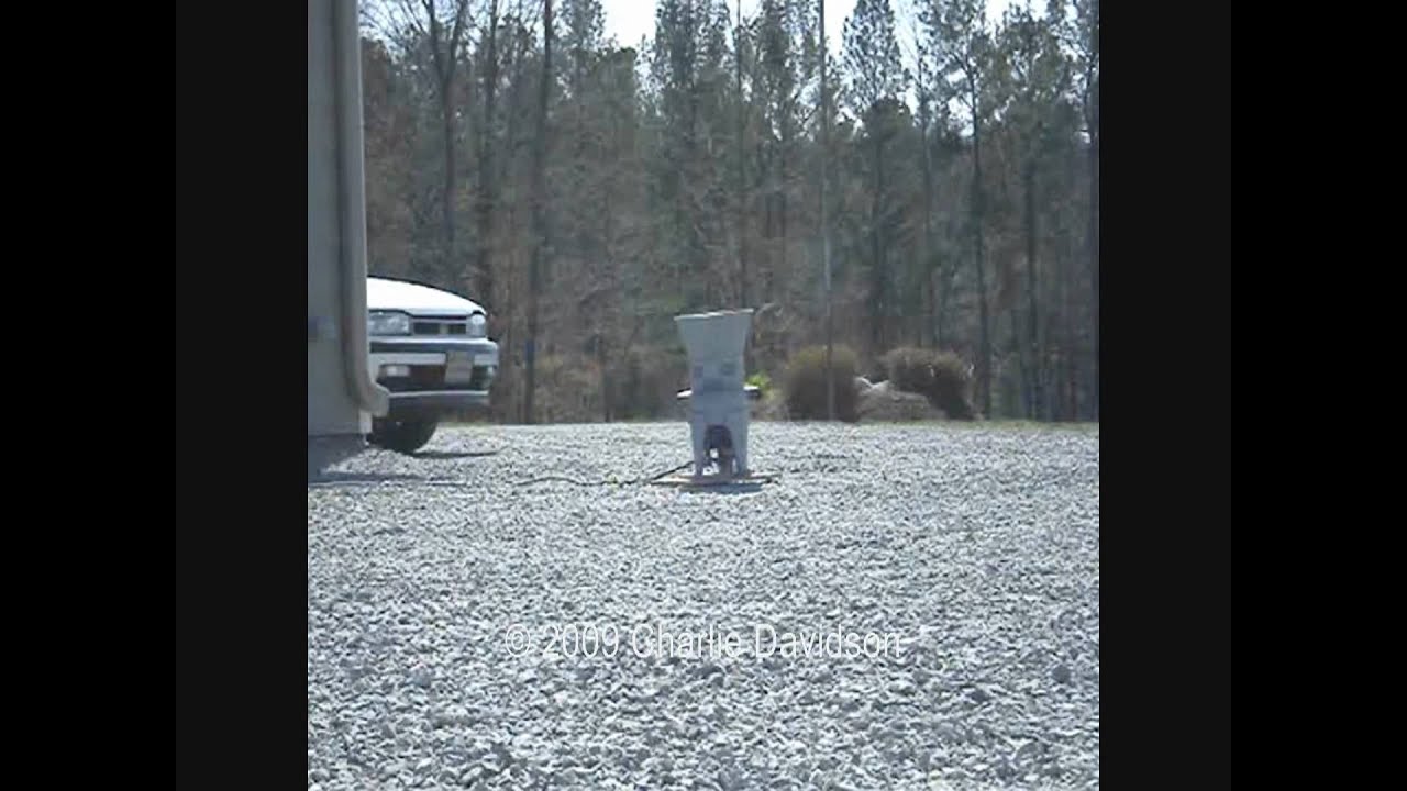 Federal Signal Model 2T-120 Noon Whistle - YouTube