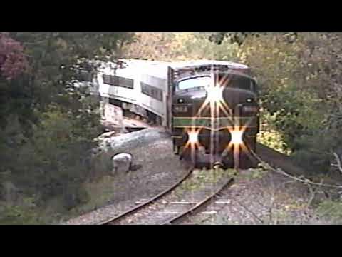 2007 Reading FP7's on the Perkiomen Branch - YouTube