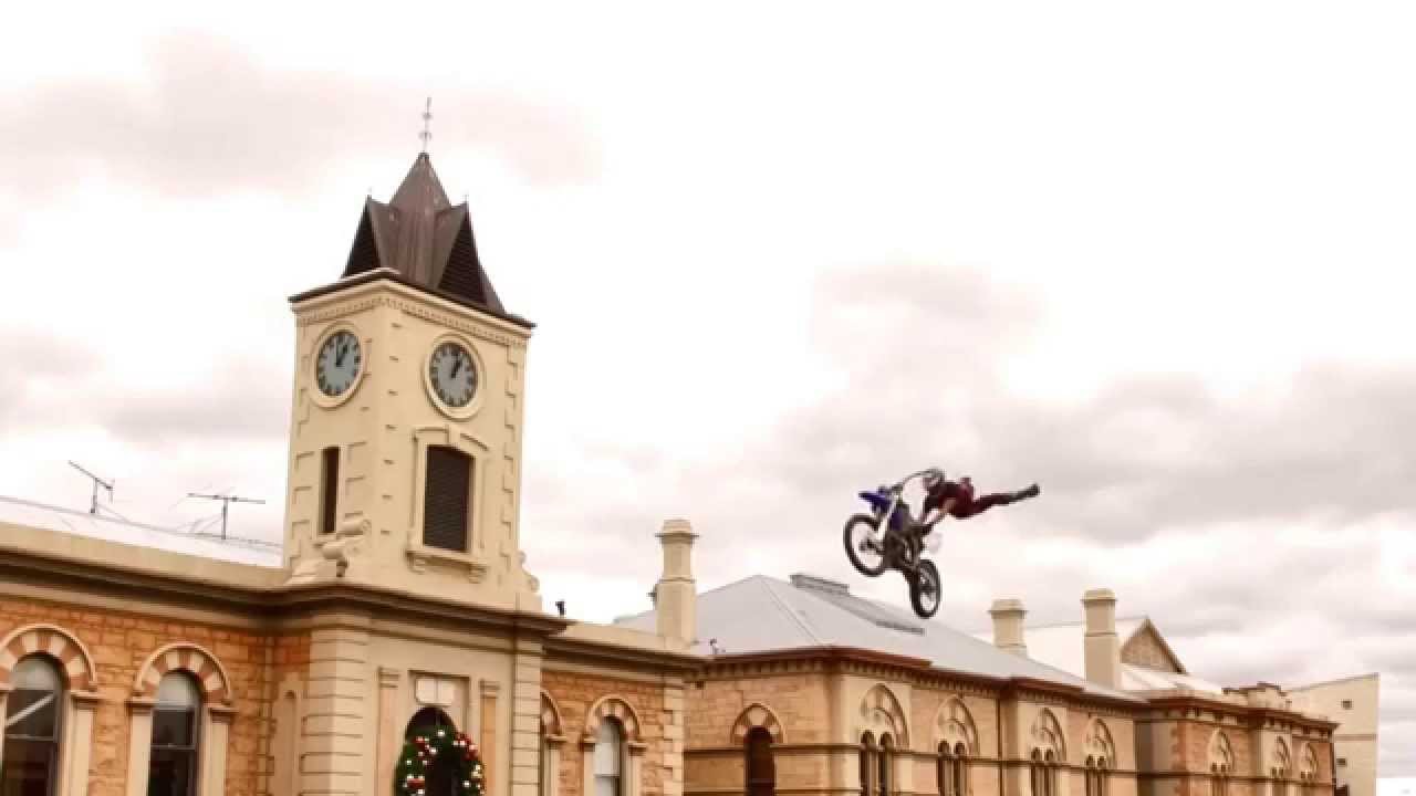 Factory FMX Mount Gambier 2015 - YouTube