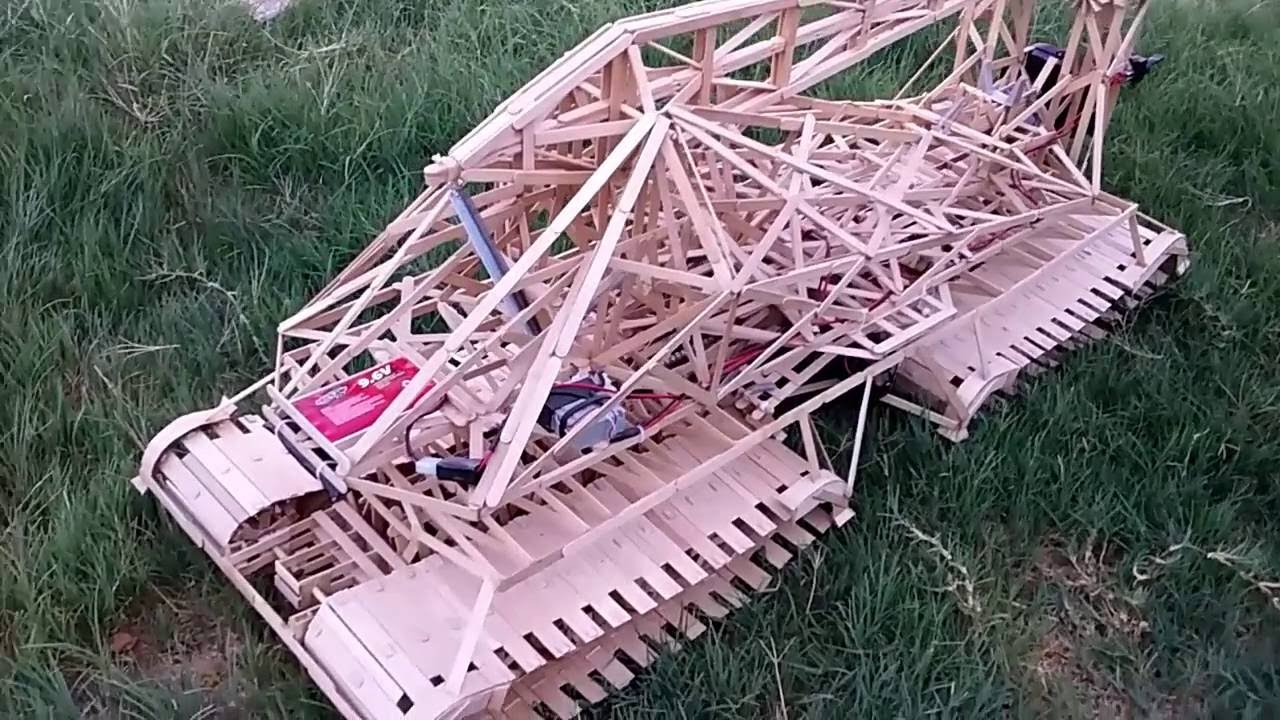 RC Catapult Tank ( popsicle sticks ) - YouTube