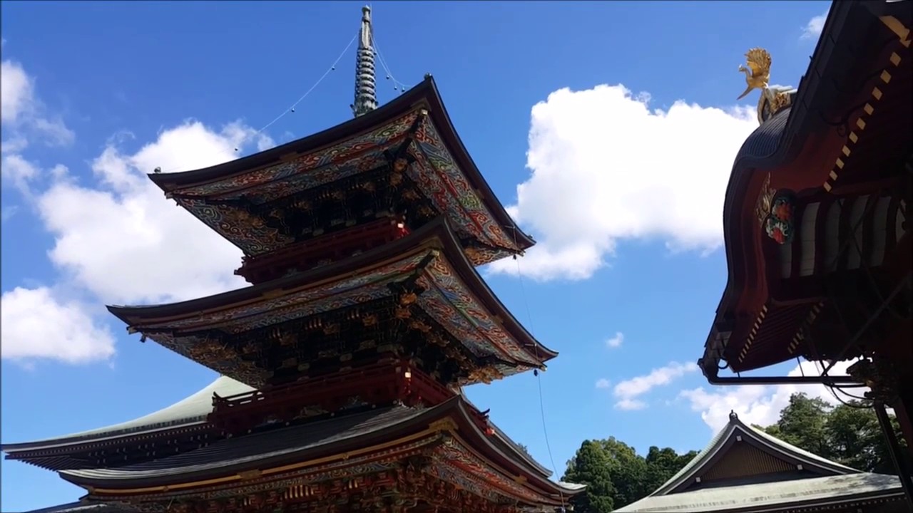 Narita-San Shingon Buddhist Temple grounds - YouTube