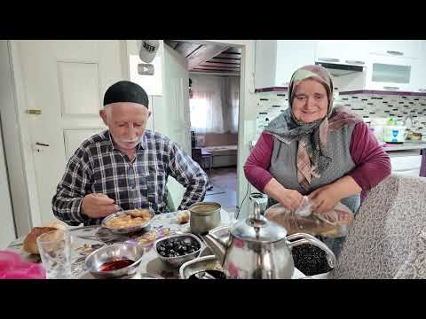 Köyde sabah kahvaltısı annemle pazara gidiyoruz Güler’den öğlen yemeği 