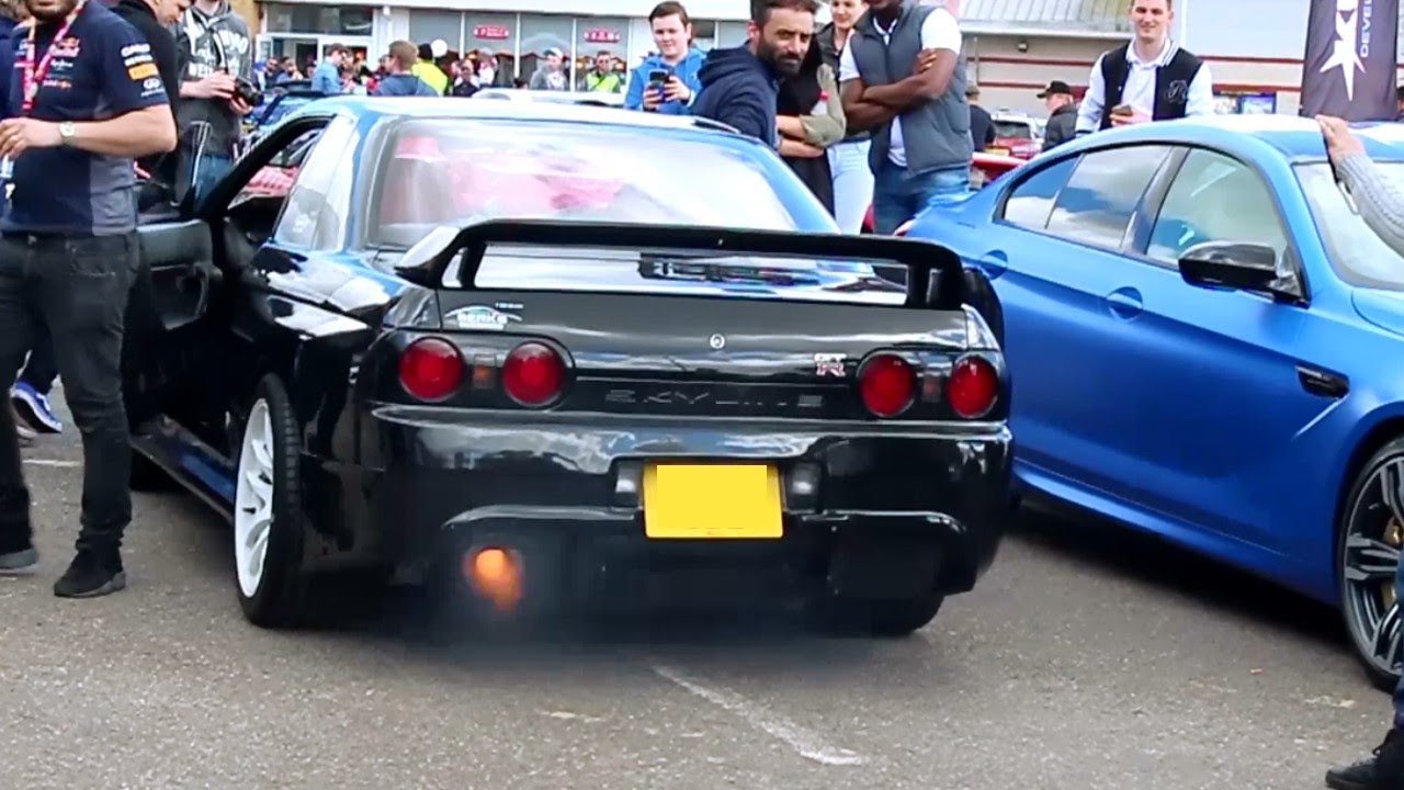 1000BHP Nissan GTR R32 Anti-Lag Revs, Flames & Burnouts! - YouTube