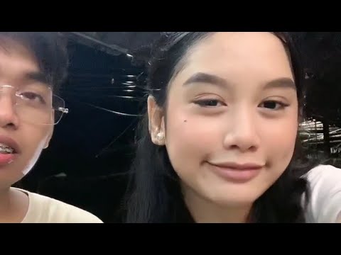 Sandy Superbass with fans compilation - YouTube