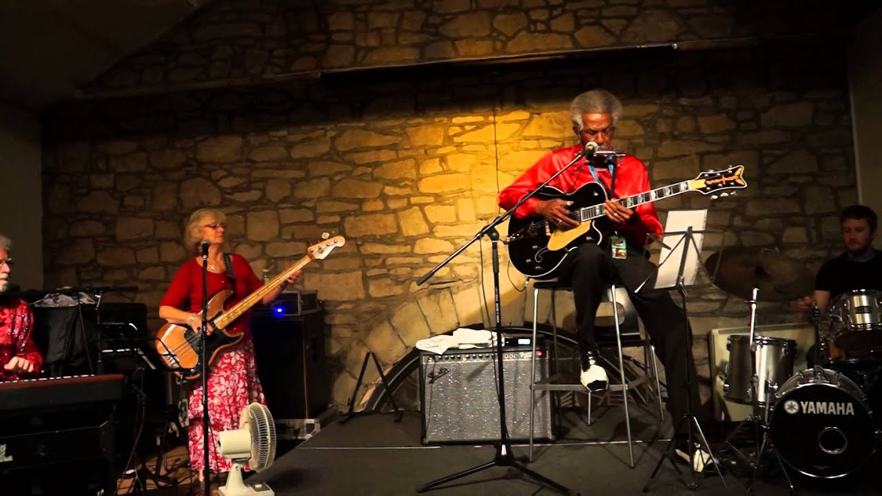 Lil Jimmy Reed @ Harvest Blues Festival Monaghan Ireland - YouTube