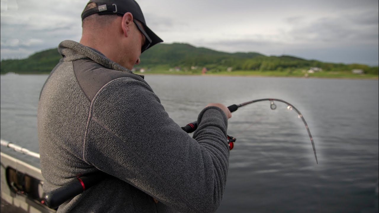 Vissen op Heilbot in Noorwegen - met kunstaas en aasvis op Heilbotten ...
