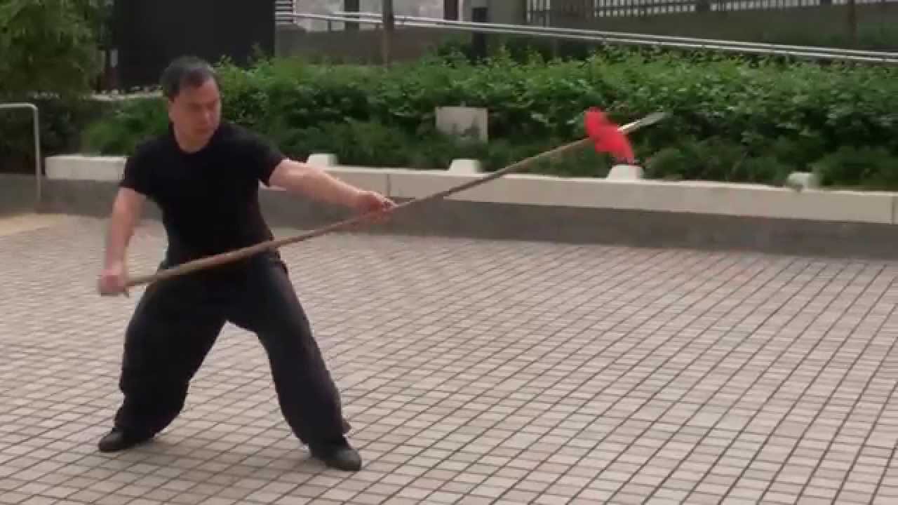 Yi Lu Mei Hua Qiang (First Routine Plum Blossom Spear) - YouTube
