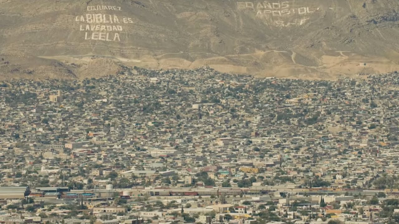 Sicario Soundtrack - Soccer Game - YouTube