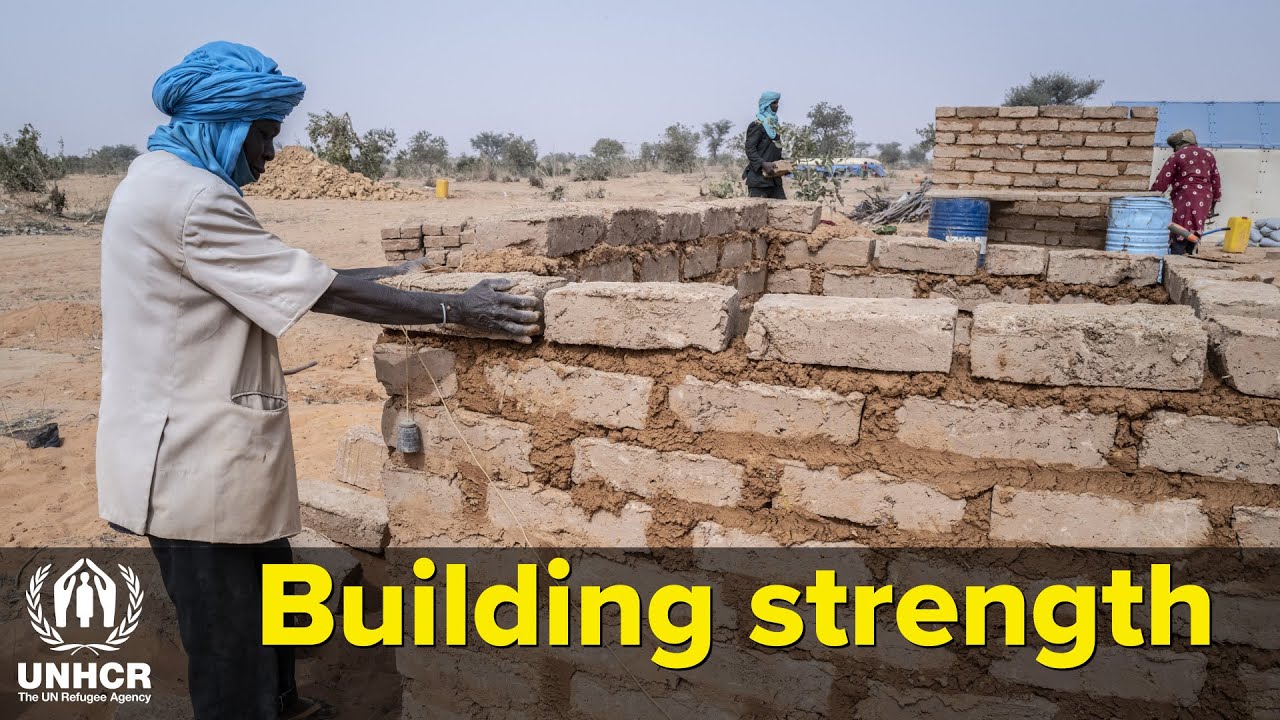 Sahel Crisis - UN refugee chief visits innovative shelter solution in ...