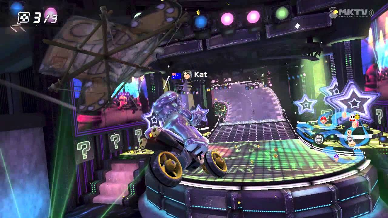 Wii U - Mario Kart 8 - Electrodrome - YouTube